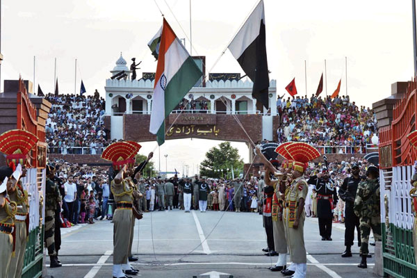 Travails at the Indo-Pak Border | Thuppahi's Blog