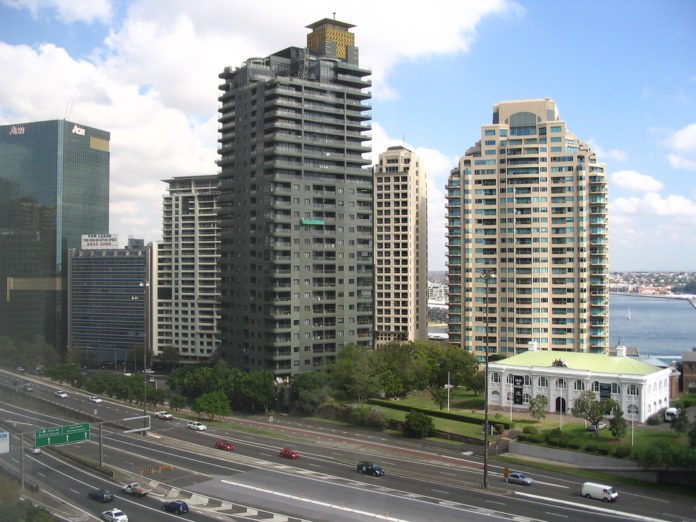 Rising! Rising! In Sydney. Vertical Families | Thuppahi's Blog